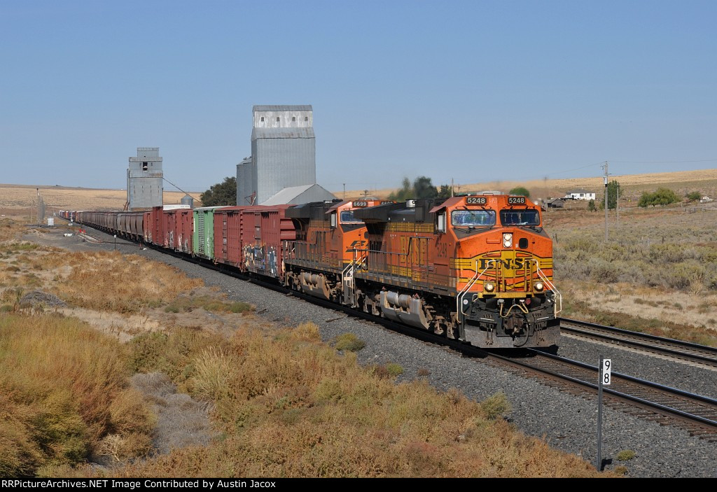 BNSF 5248